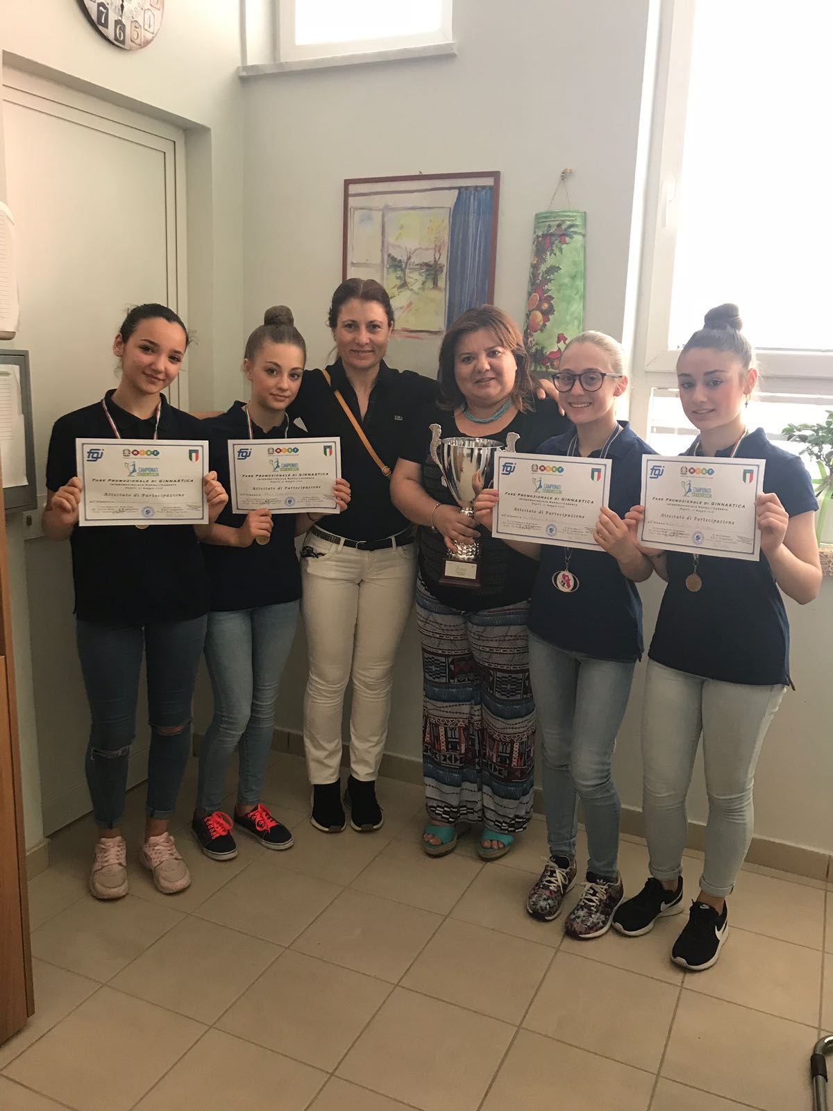 Sant’Arpino. Quattro studentesse della “Rocco-Cinquegrana” vincono i ... Sant’Arpino. Quattro studentesse della “Rocco-Cinquegrana” vincono i ...